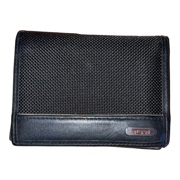 Tumi | Accessories | Tumi Mens Wallet Black Trifold Black Leather ...